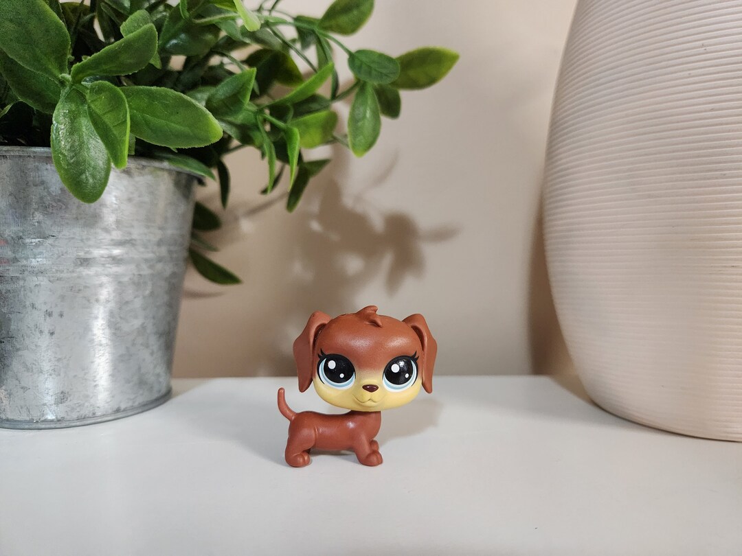 LPS Slugger Hot Dog Dachshund Dog Figure, Littlest Pet Shop Hungry Pets ...
