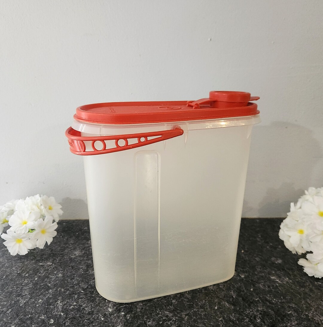 Classic Tupperware #587 Two Quart Pitcher With Handle and Seal Spout ...