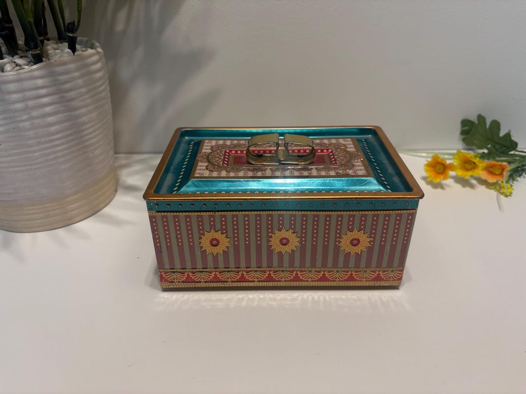 Vintage Tin Jewelry Box England Made - Bedroom Dresser Storage Bin ...