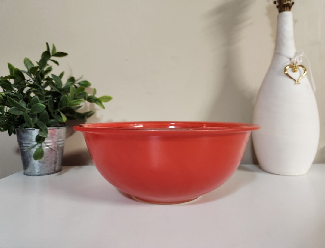 Vintage Red Pyrex Mixing Bowl Clear Bottom 325 2.5 Litre - Etsy