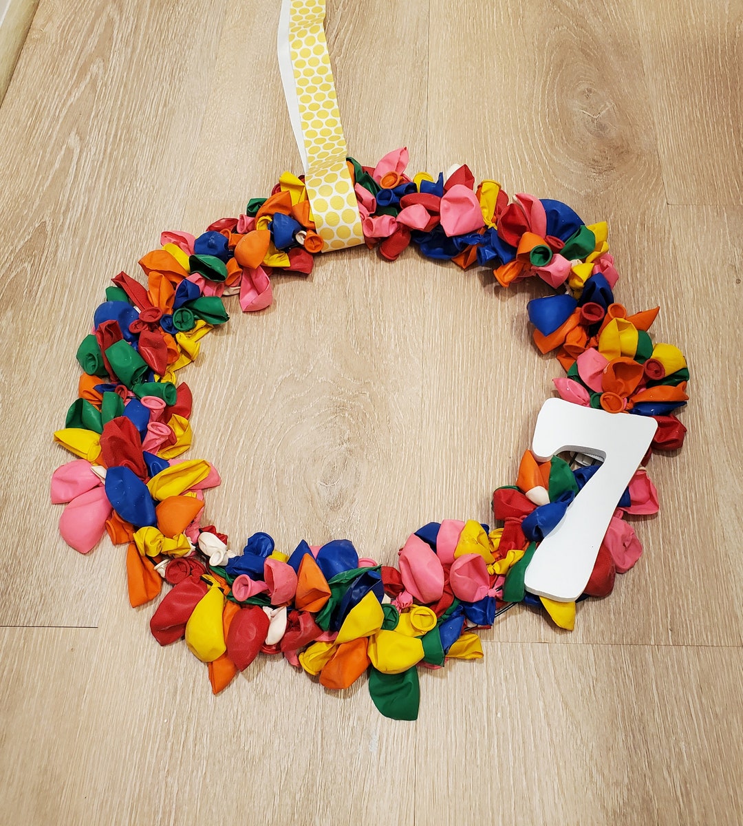 Balloon Wreath With Interchangeable Numbers, Colorful Birthday Wreath ...