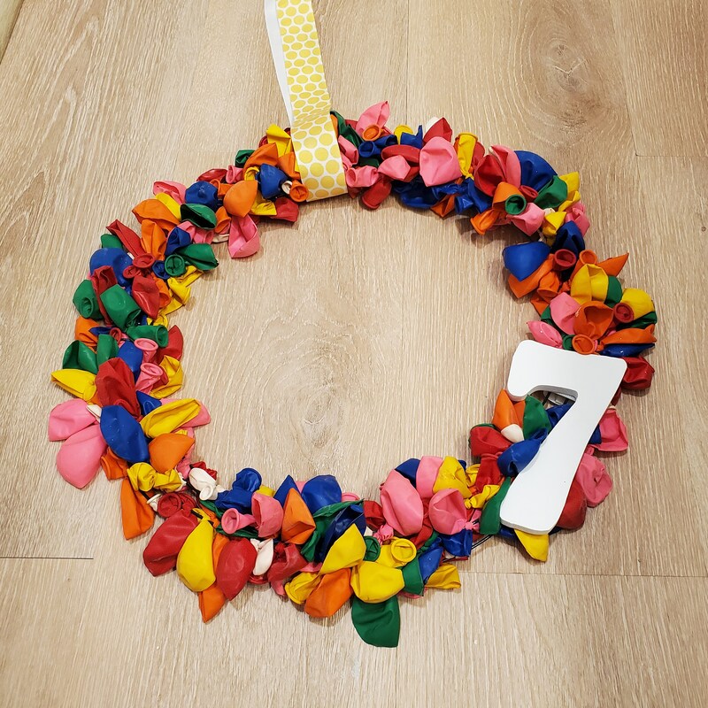 Balloon Wreath - Etsy