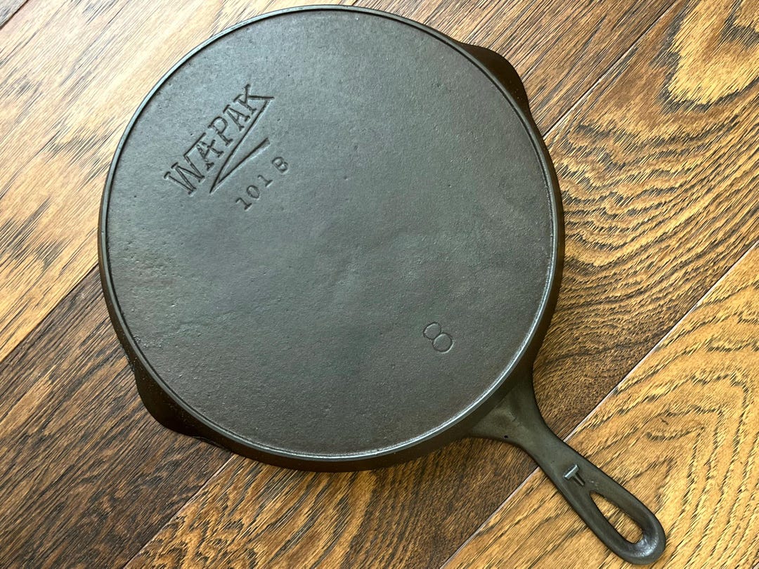 Wapak #8 Z Logo Cast Iron Skillet - Restored and Ready to Use! - Etsy