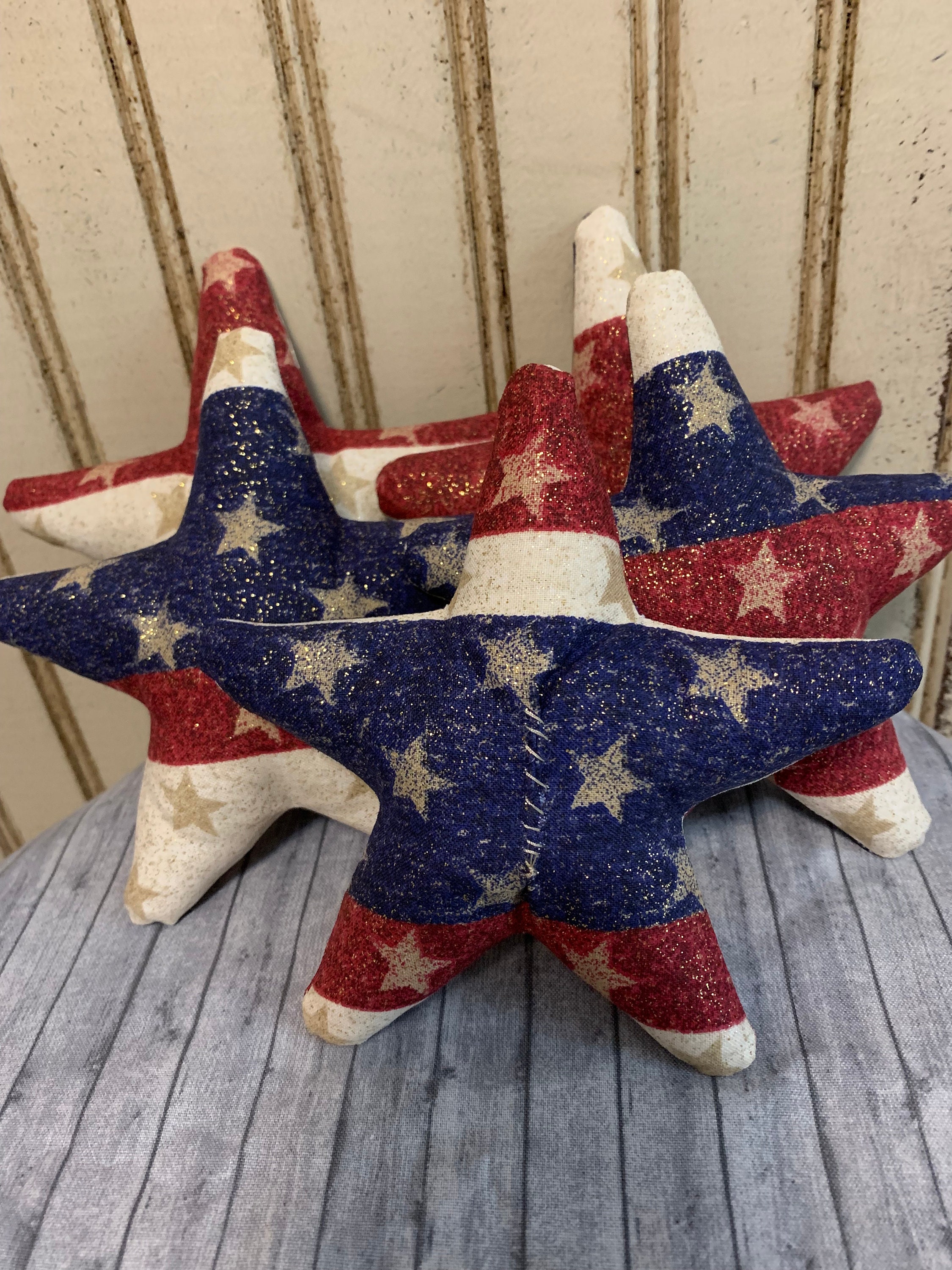 Farmhouse Decor Patriotic Americana USA Primitive Red White and Blue ...