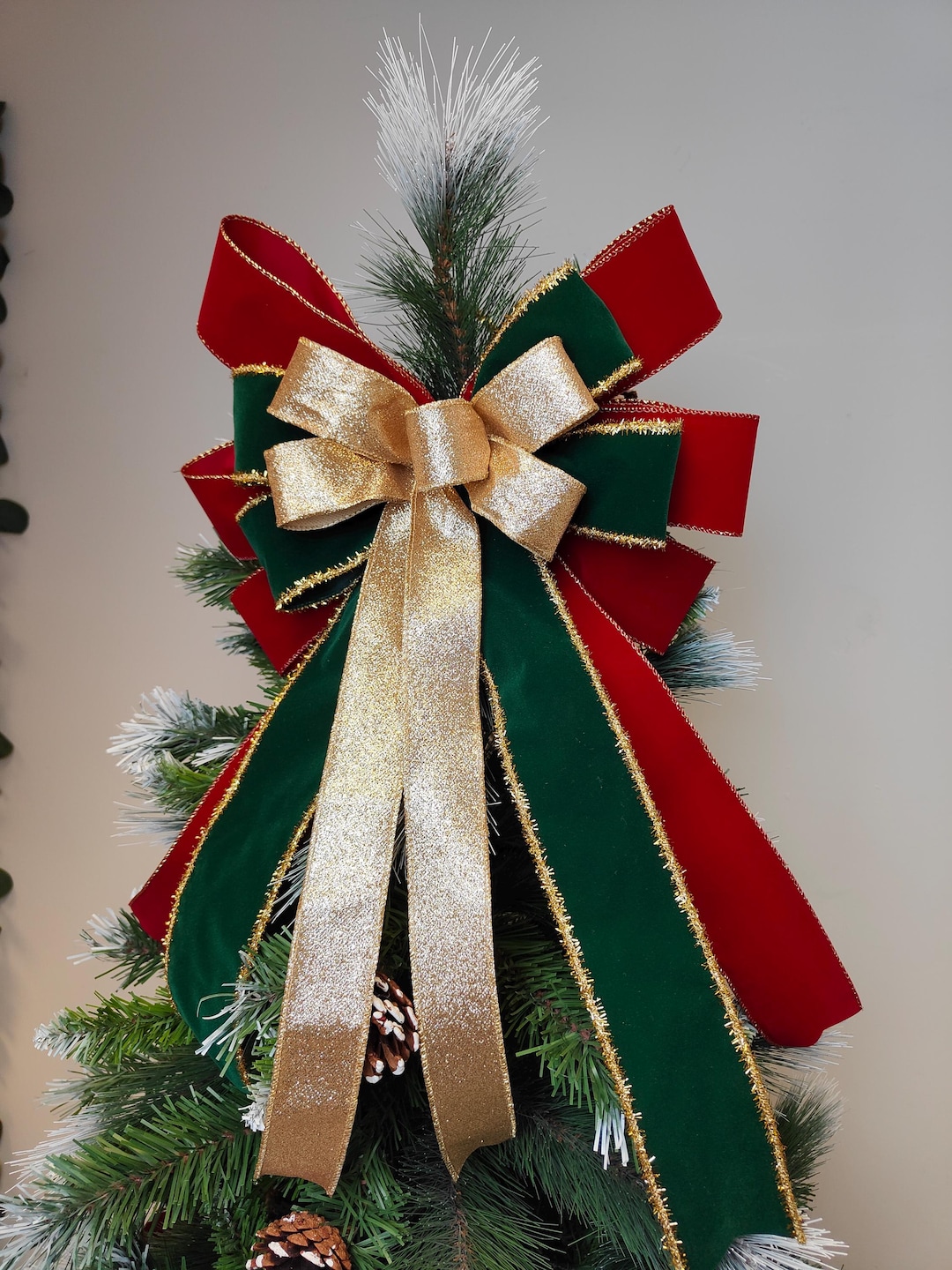 Red Green Gold Velvet Bow Wreath Christmas Tree Topper Bow Lantern ...