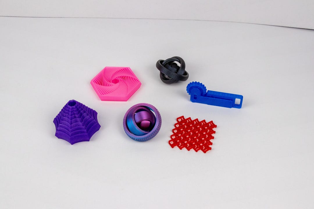 Articulated Desk Fidgets – 3D Printed Collectible Designs in Multiple ...
