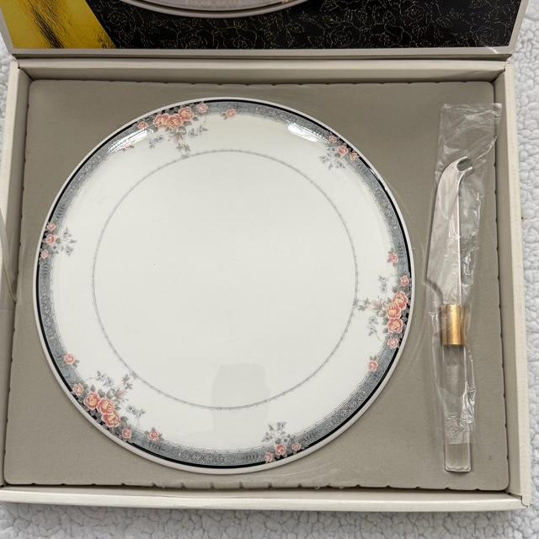 Mikasa Rosaline Bone China Cheese & Cracker Board 10.25” - Etsy