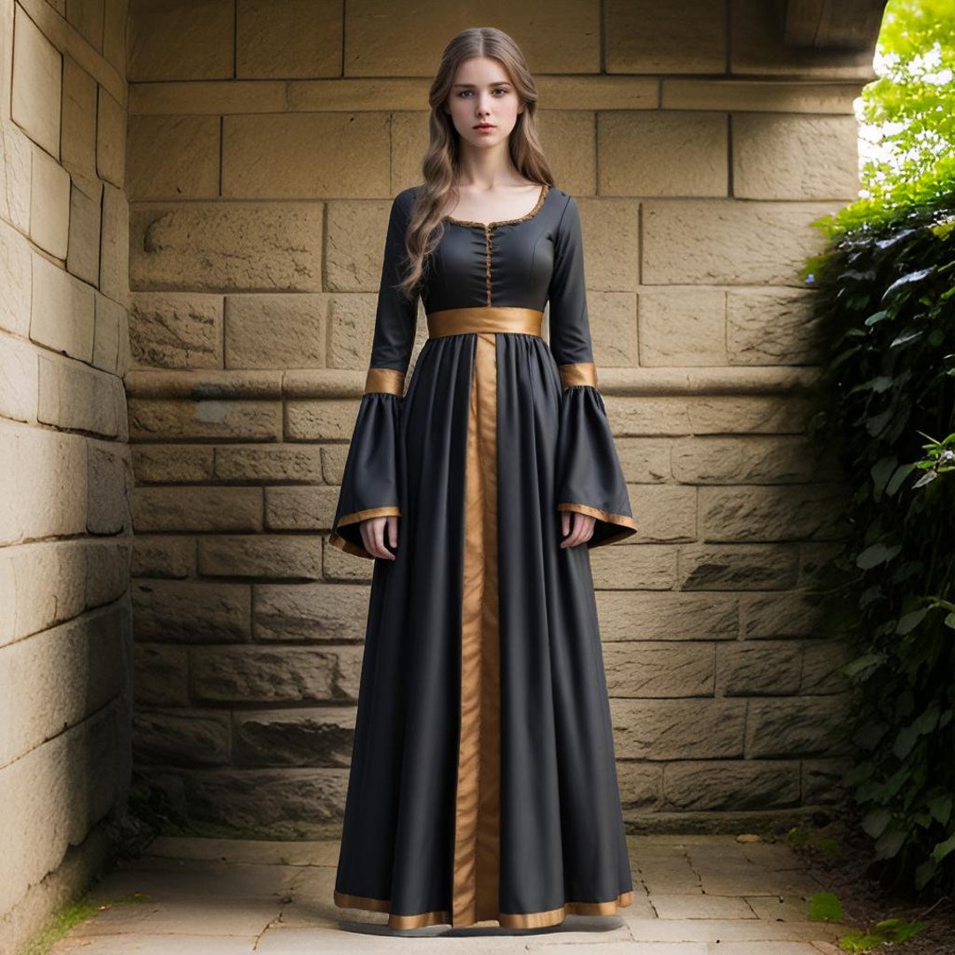 Medieval Gown With Golden Accents | Viking Women's Fantasy Dress ...