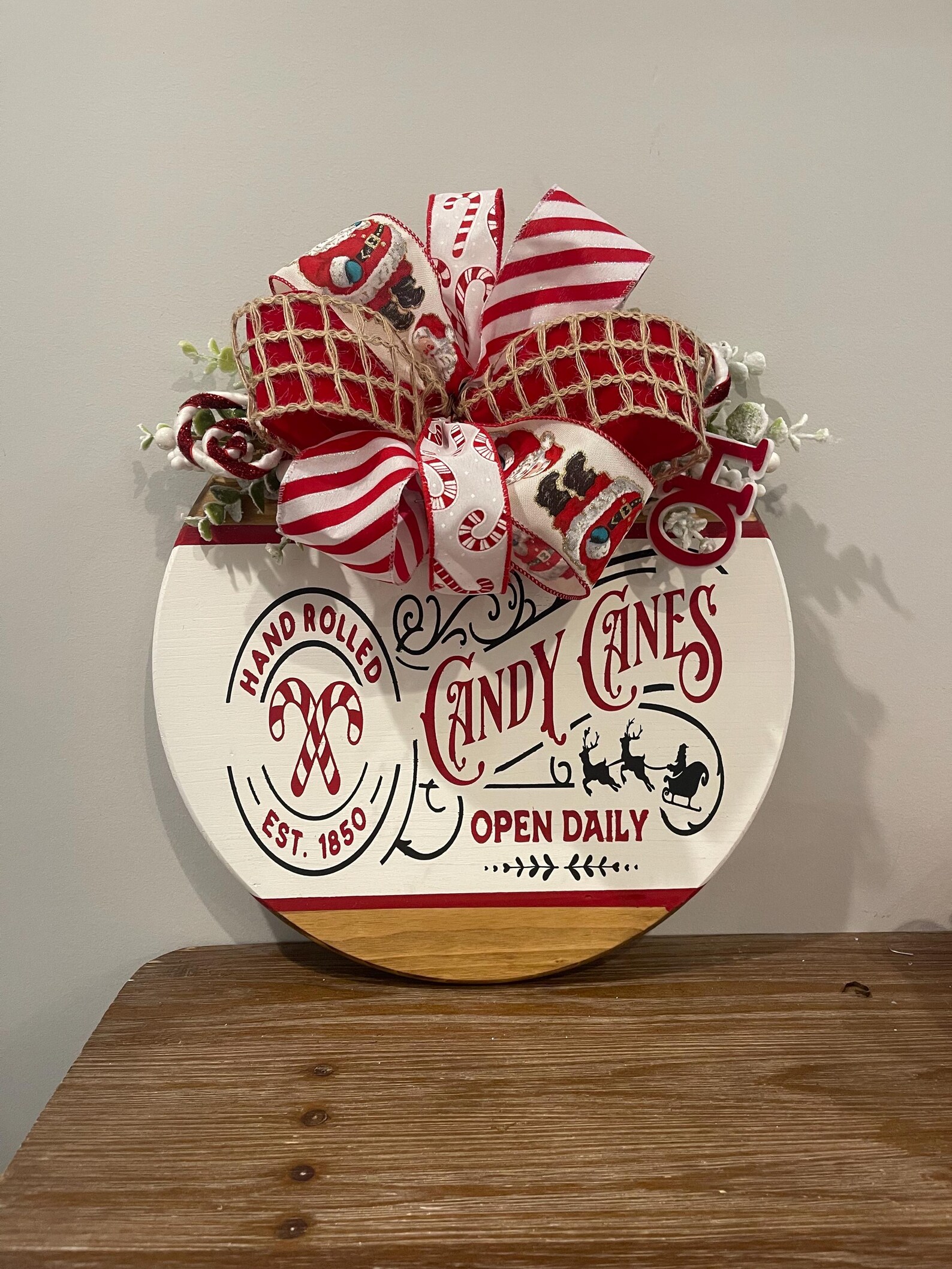Hand Rolled Candy Cane Wooden Round Sign - Etsy