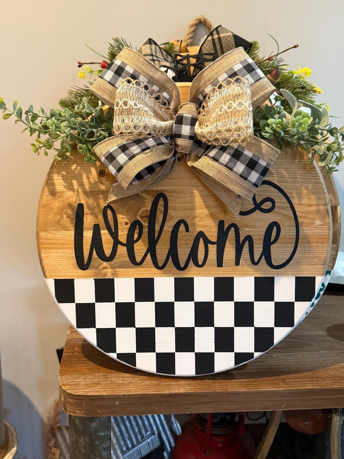Welcome, Checkered, White and Black Wooden Round Sign - Etsy