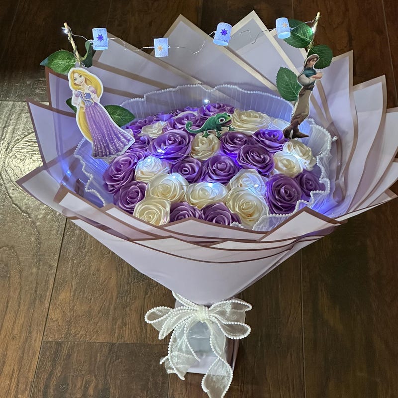 Ramo de rosas eternas* - Etsy México