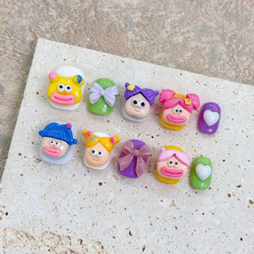 Cartoon Cute Quirky Sausage Mouth Girl Gel Nails Press on Nails ...