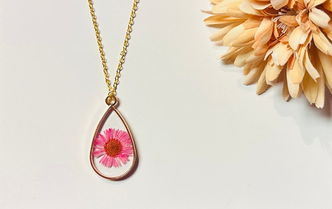 Wildflower Resin Pendant Pressed Flower Jewelry Nature Jewelry Handmade ...