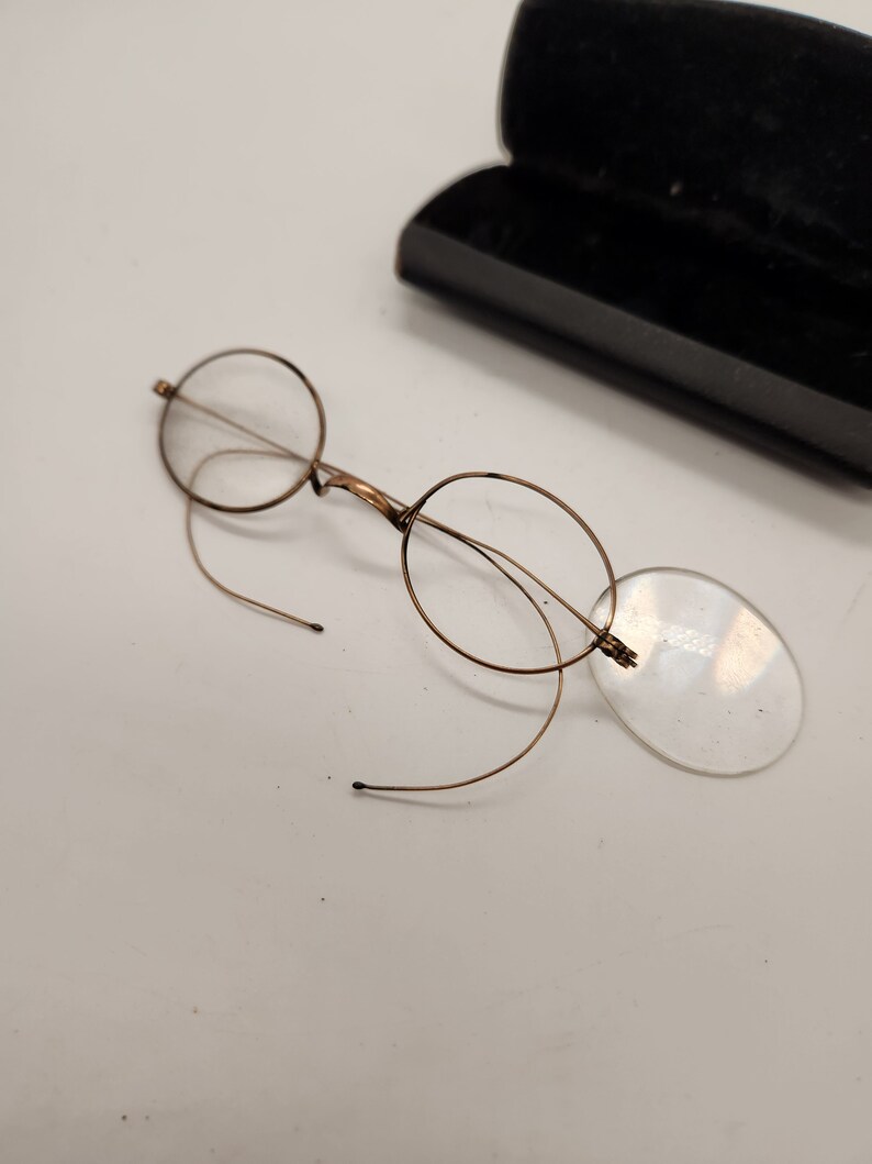 Late 1800s Wireframe Reading Spectacles, Gold Plated Small Antique ...