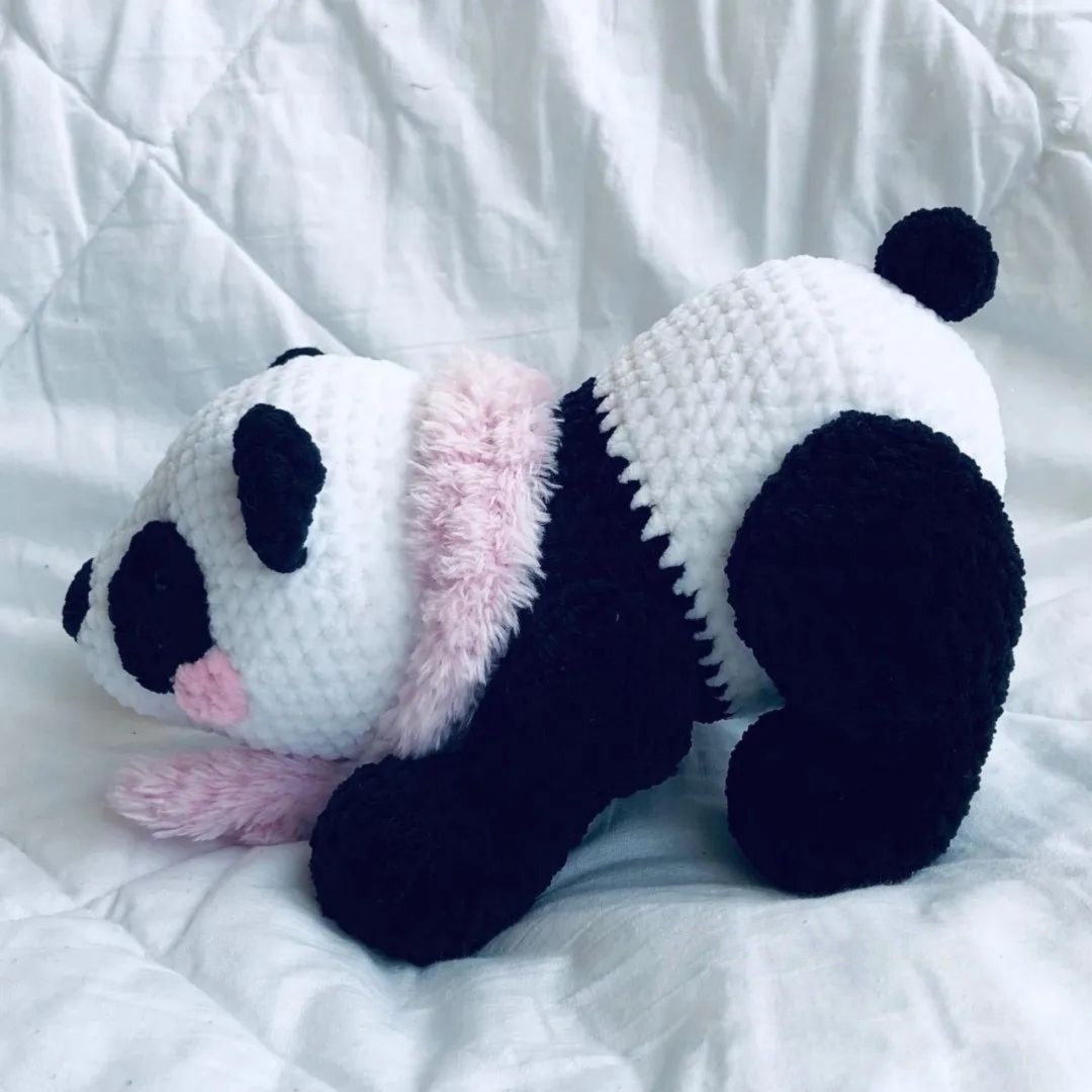 Cute Knitted Panda, Knitting Warmth and Cuteness,knitting Products ...