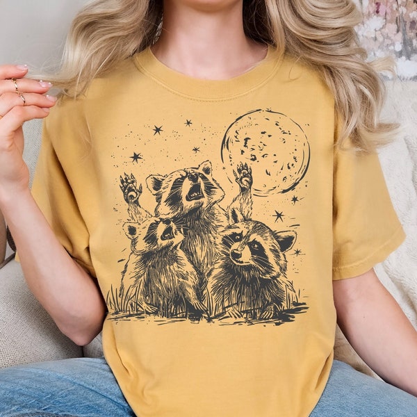 Raccoon Howling at Moon - Etsy