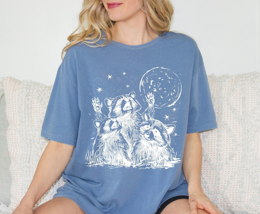 Three Raccoons Howling at the Moon Unisex Shirt, Gift for Her Him ...
