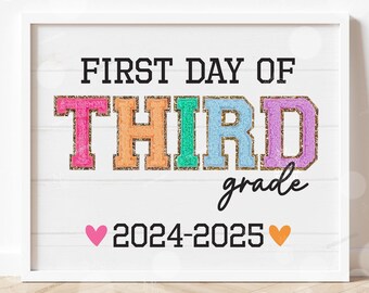 First Day of Third Grade Sign Printable, Retro First Day of School Sign ...