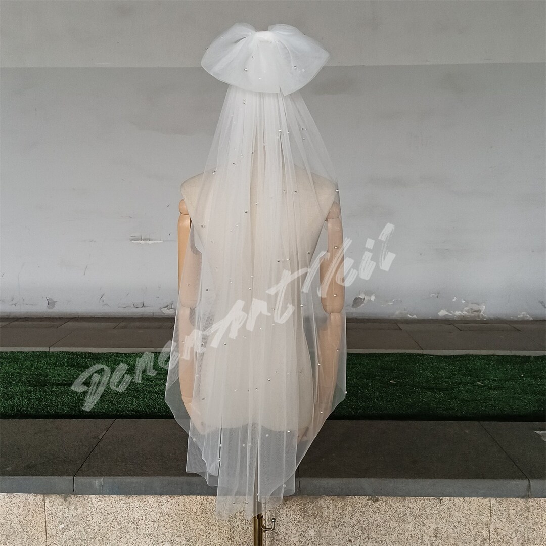 Bridal Sweet Bow Beaded Veil, Veil Finger Tip Length, Ivory Tulle Veil, Wedding Veil, Photo ...