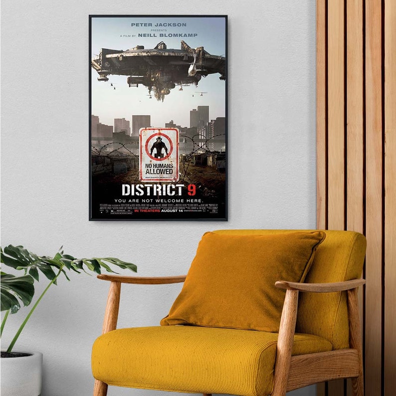 District 9 Movie Poster, Vintage Poster, Movie Art Printing, Wall Art ...