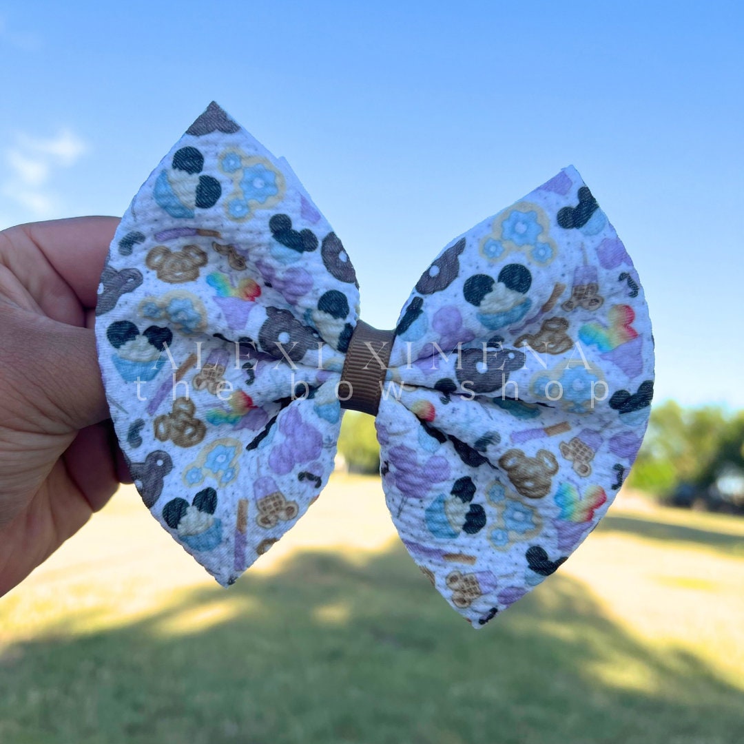 Magical Snack Bow, Disney Bow, Princess Bow - Etsy