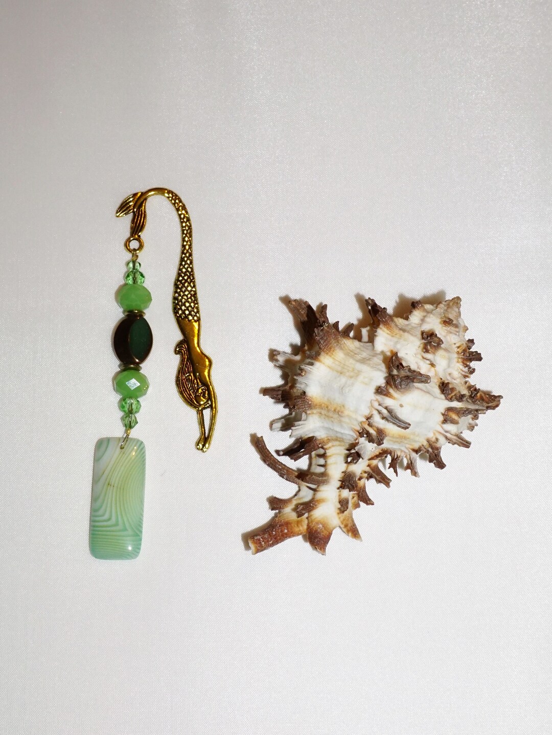 Green Agate Mermaid Bookmark: Gold Charm, Book Lover Gift - Etsy