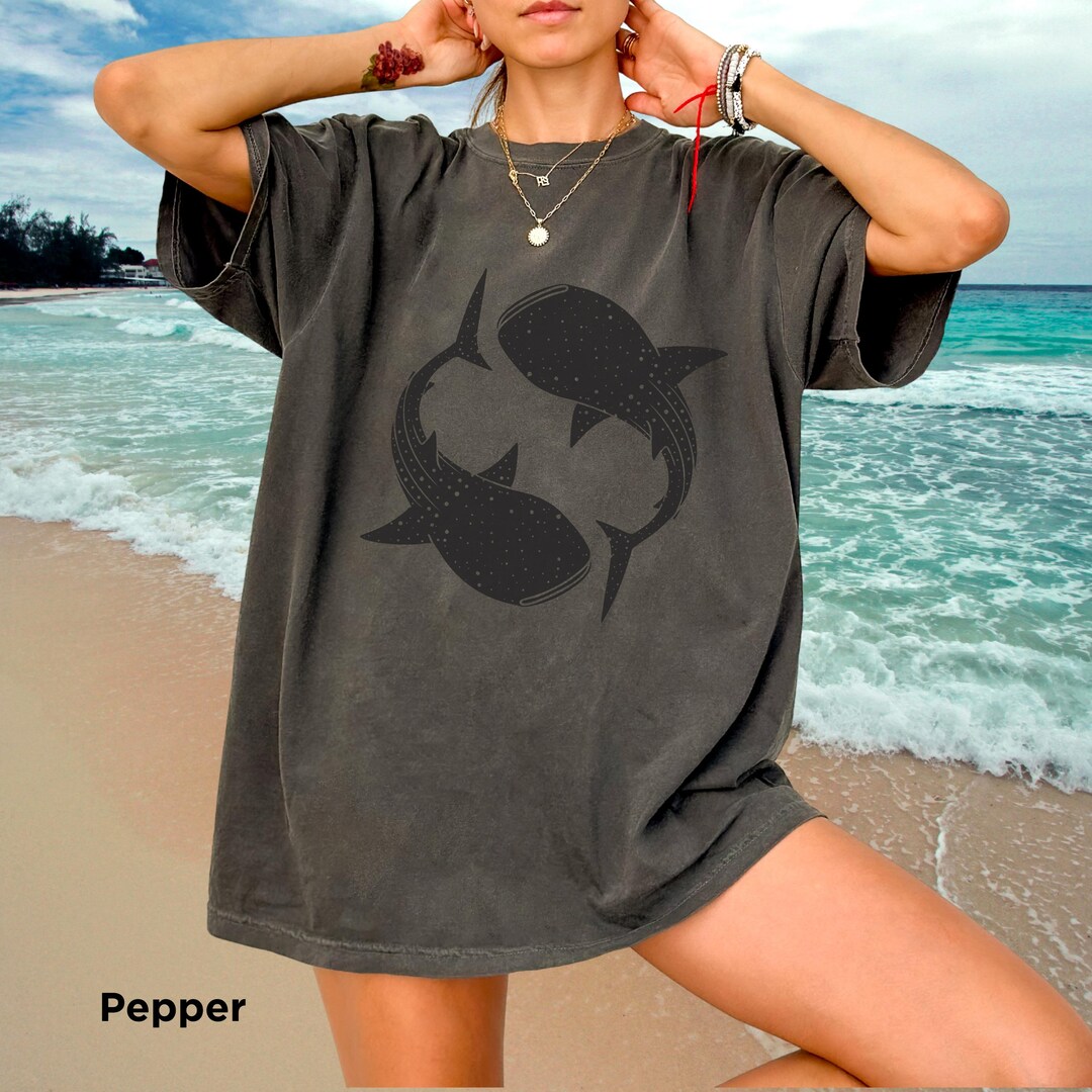 Monochrome Whale Shark Graphic Tee - Comfort Colors Vintage Style - Etsy