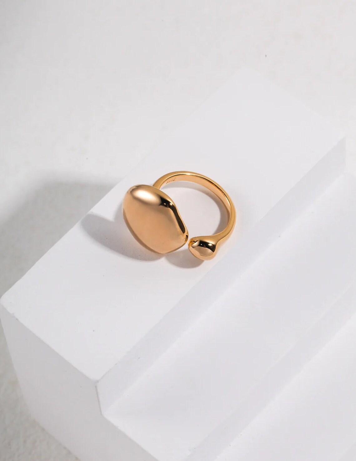 Fluid Elegance Water Droplet-inspired Ring, Fluid Elegance Water ...