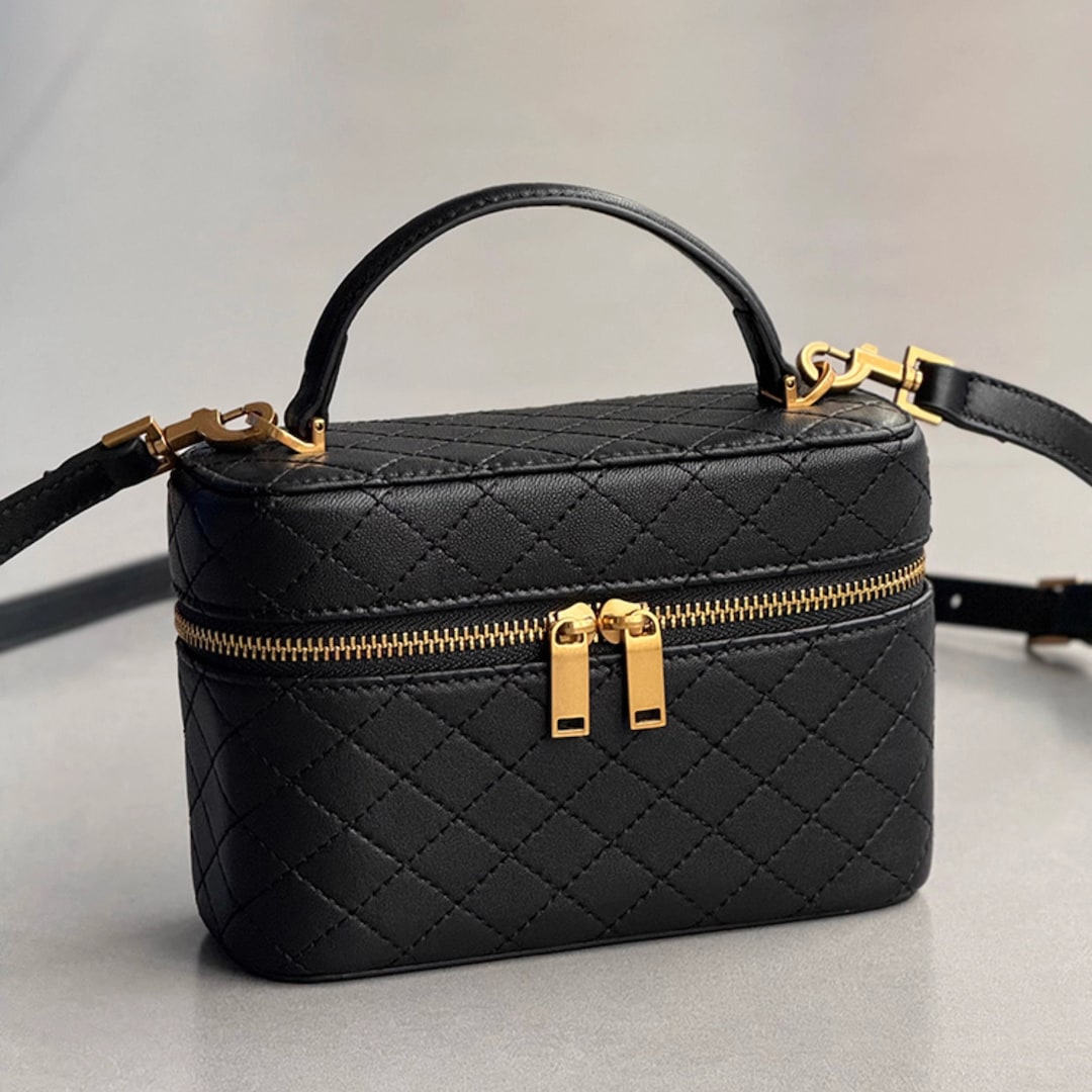 Classic Style Box Bag, Quilted Elegant Shoulder Bag, Minimalist Top ...