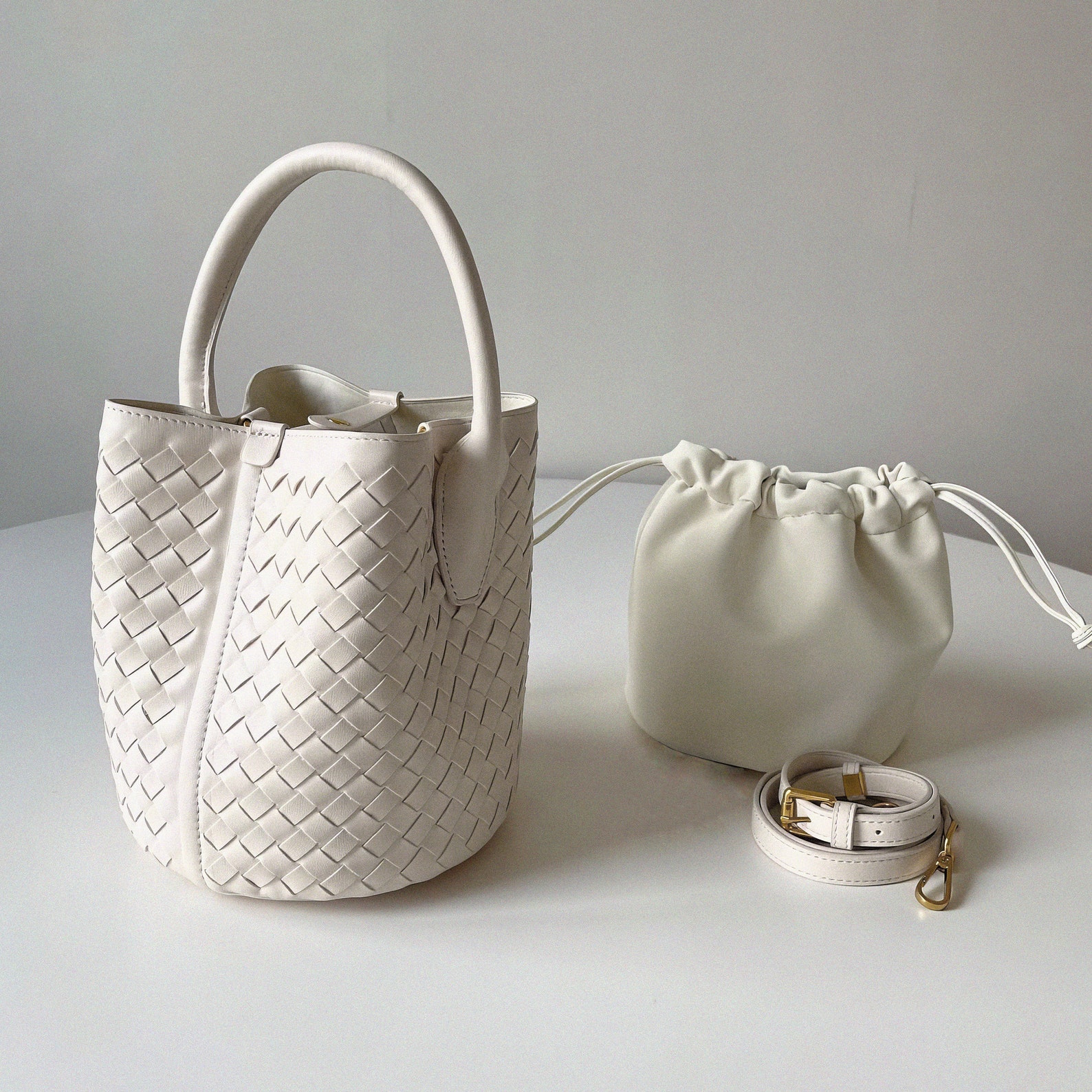Woven Leather Tote Bag, Lambskin Leather Shoulder Bag, Classic Bucket ...