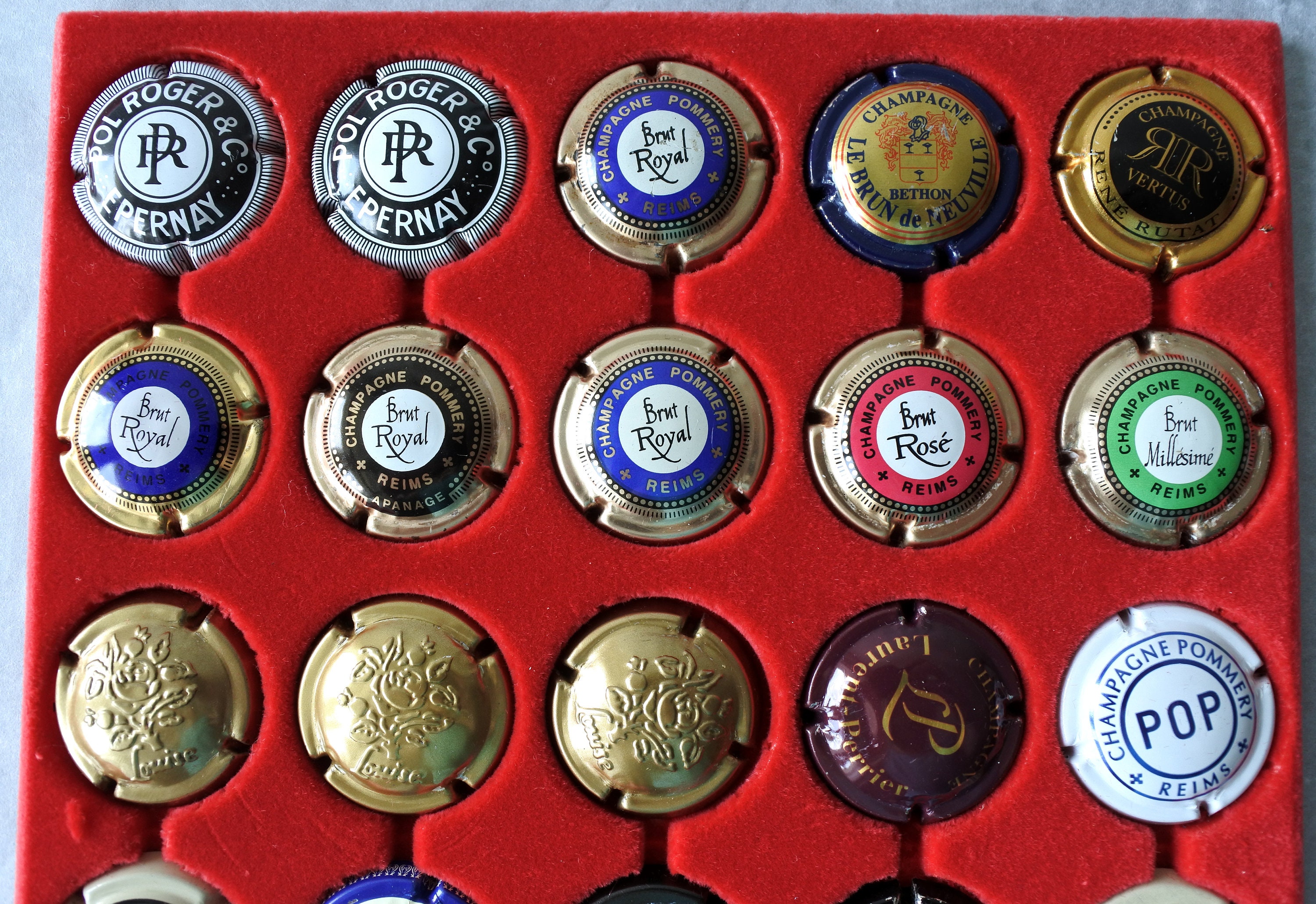 French Champagne Capsules Set of 30 Pcs With Insert Tray, Muselet ...