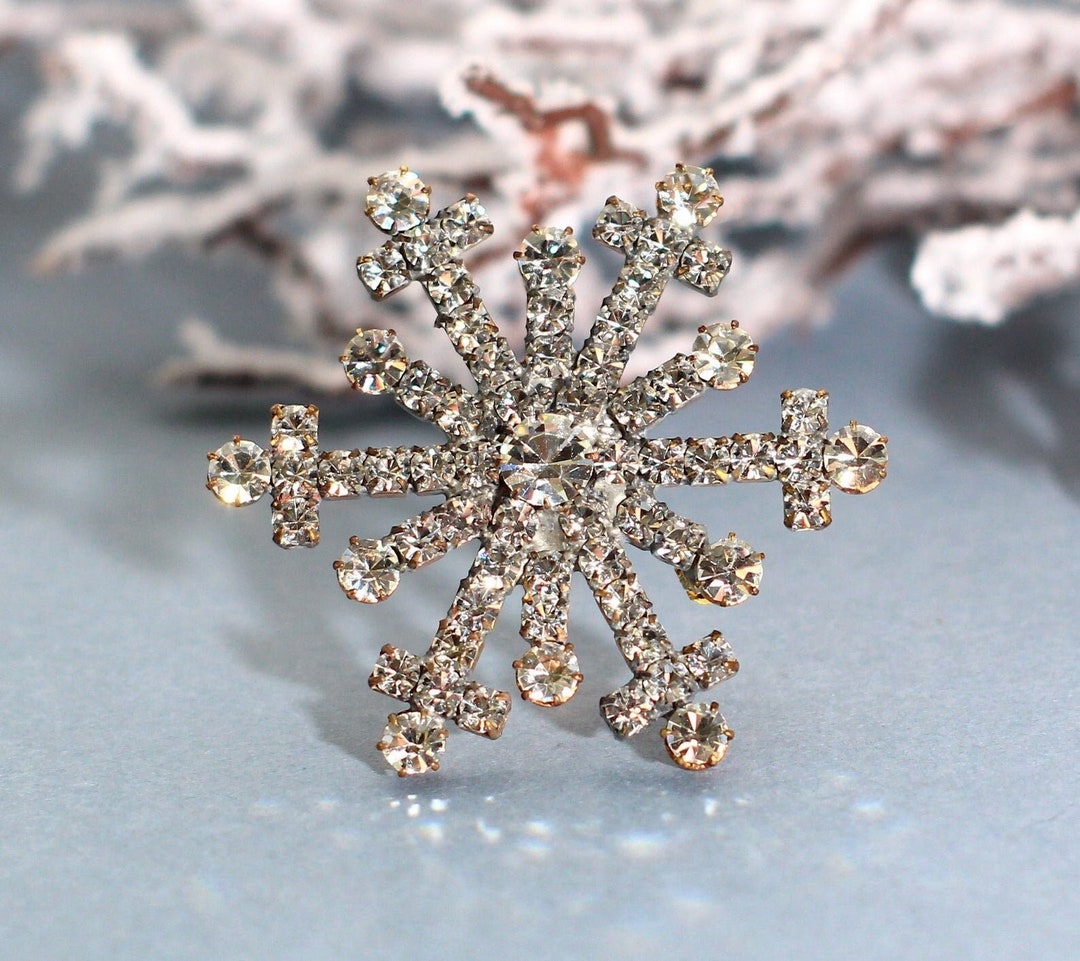 Vintage Christmas Snowflake Brooch Pin, Czech Crystal Rhinestone ...