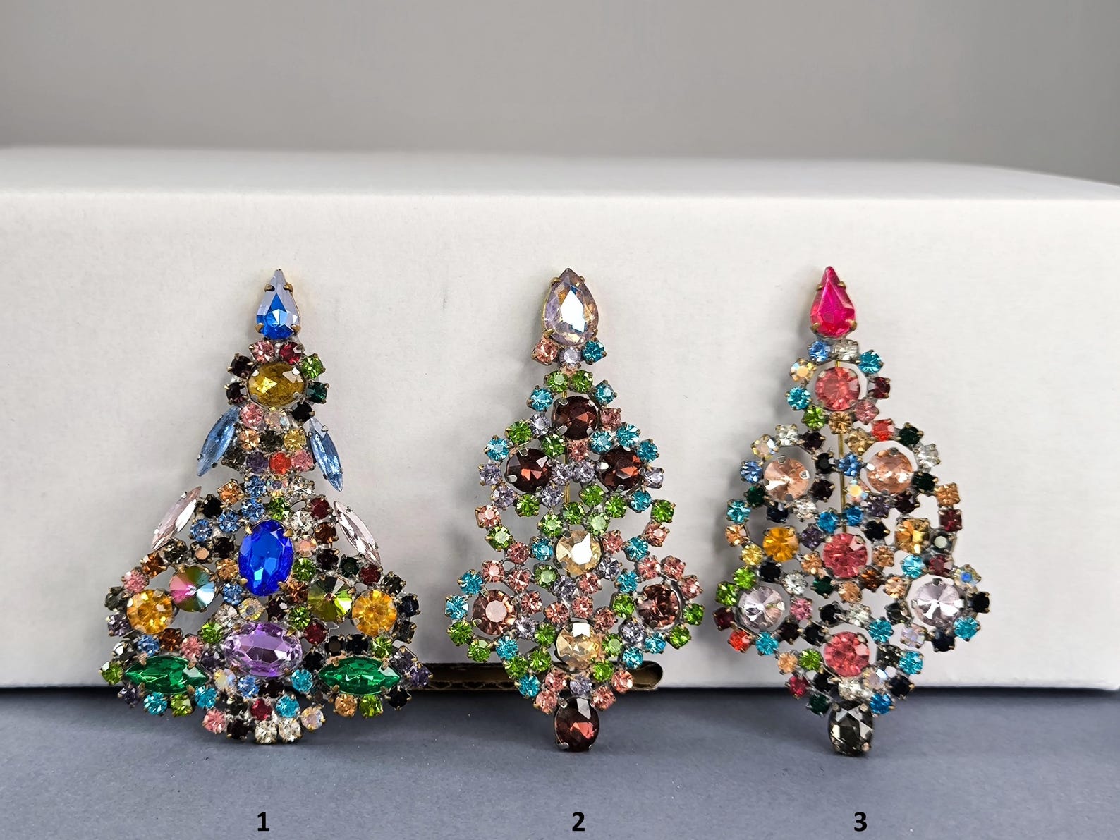 Vintage Christmas Tree Pin, Czech Crystal Christmas Brooch: Vintage ...
