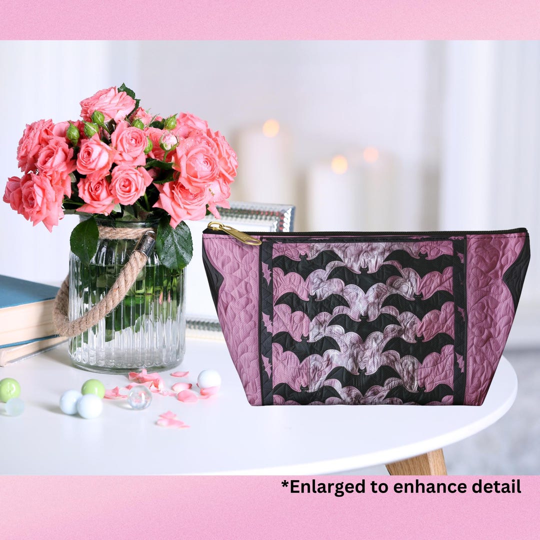 Pink Vampire Bat Accessory Bag: Spooky Goth Travel Pouch, Halloween ...
