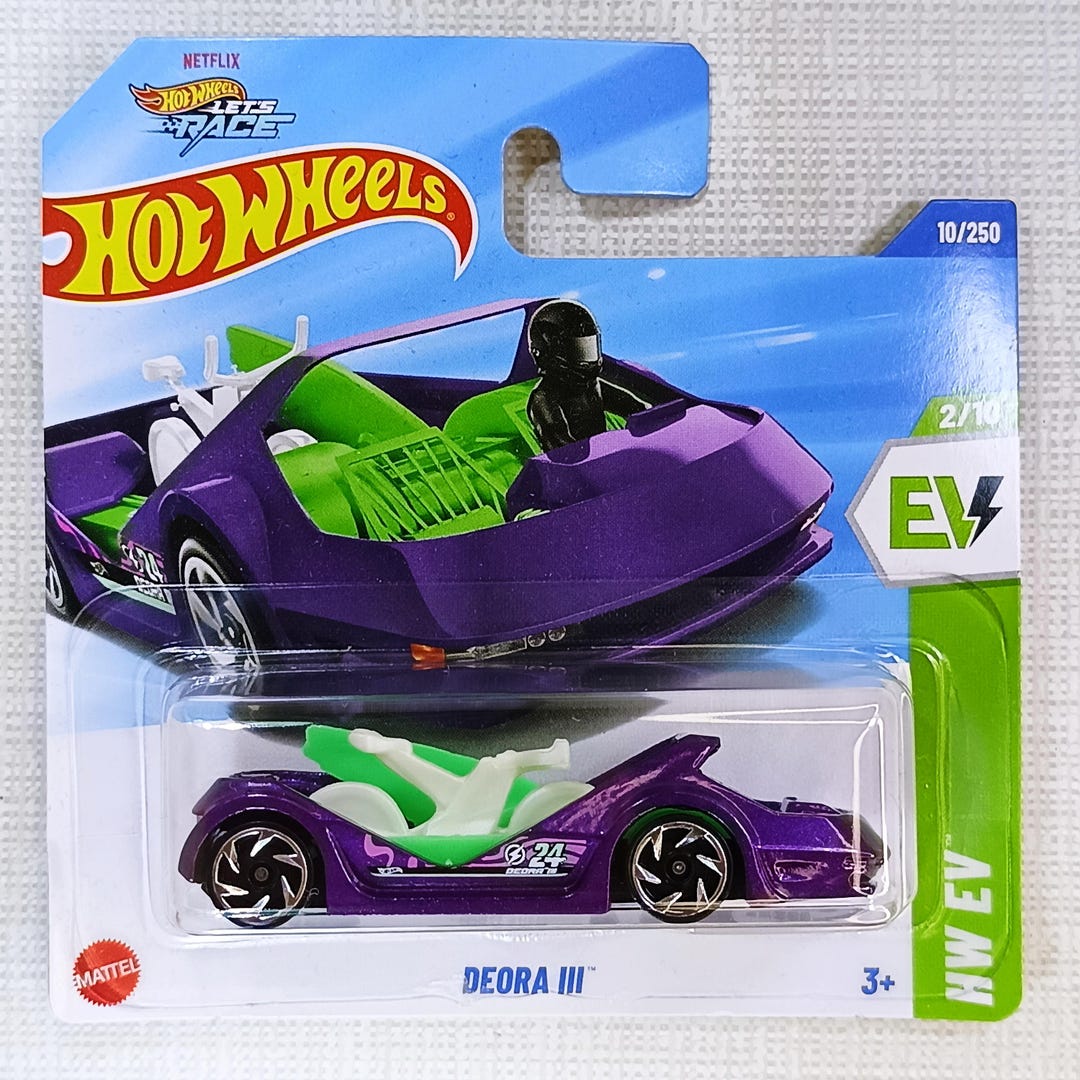 Hot Wheels Deora III Collectible Model Car Miniature Gift Item for Car ...