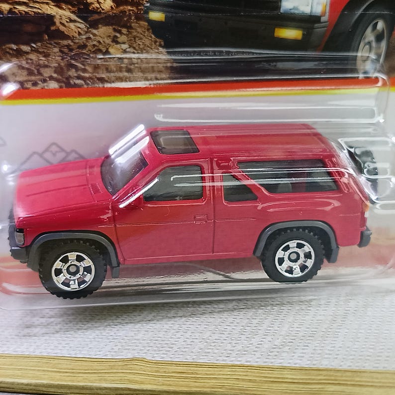 Matchbox 1985 Nissan Pathfinder Collectible Model Car Miniature Gift ...