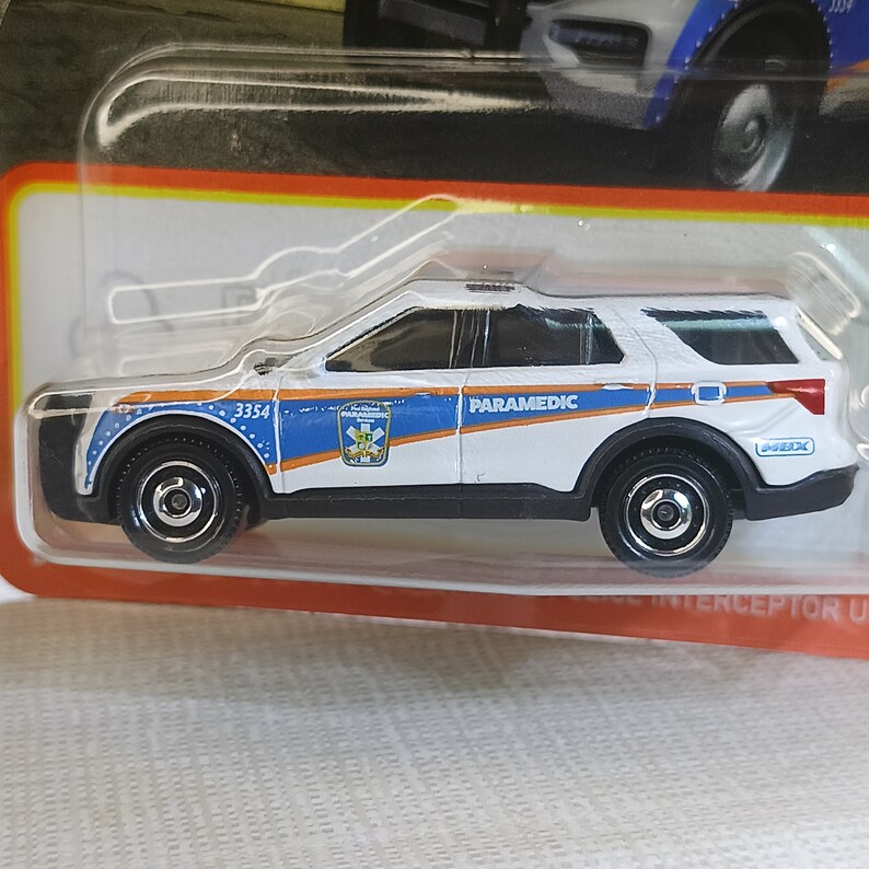 Matchbox 2023 Ford Police Interceptor Utility Collectible Model Car ...