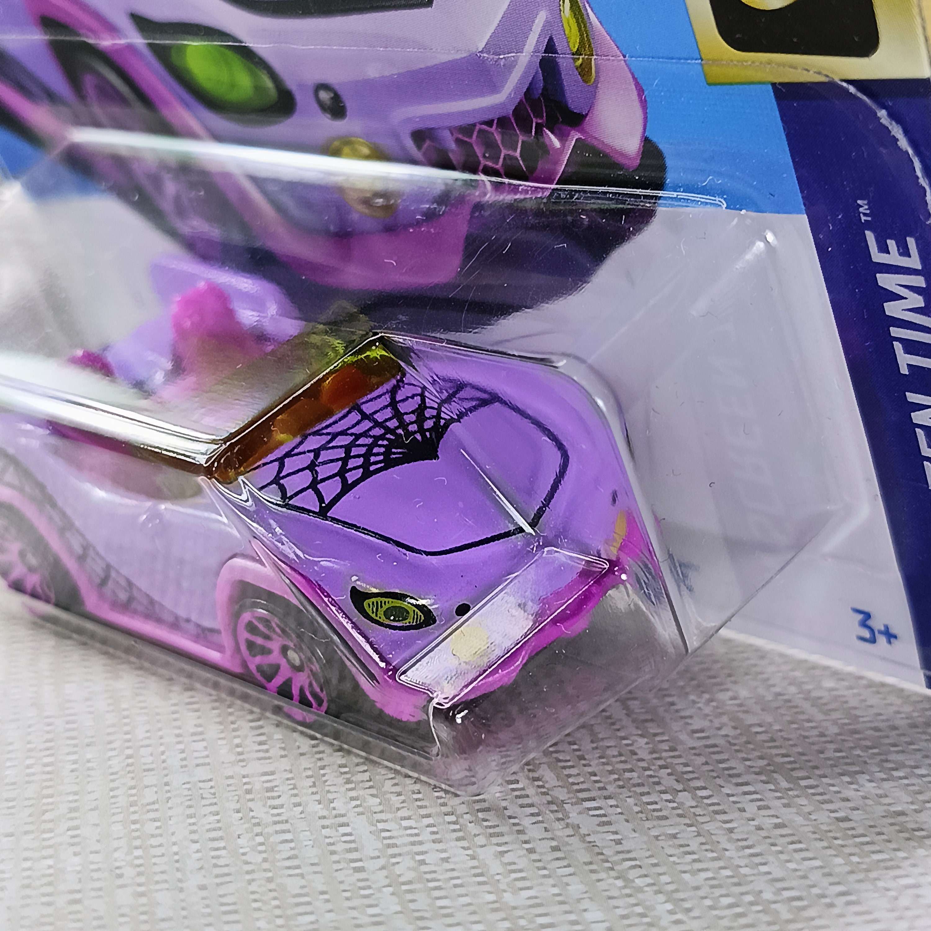 Hot Wheels Monster High Ghoul Mobile Collectible Model Car Miniature ...