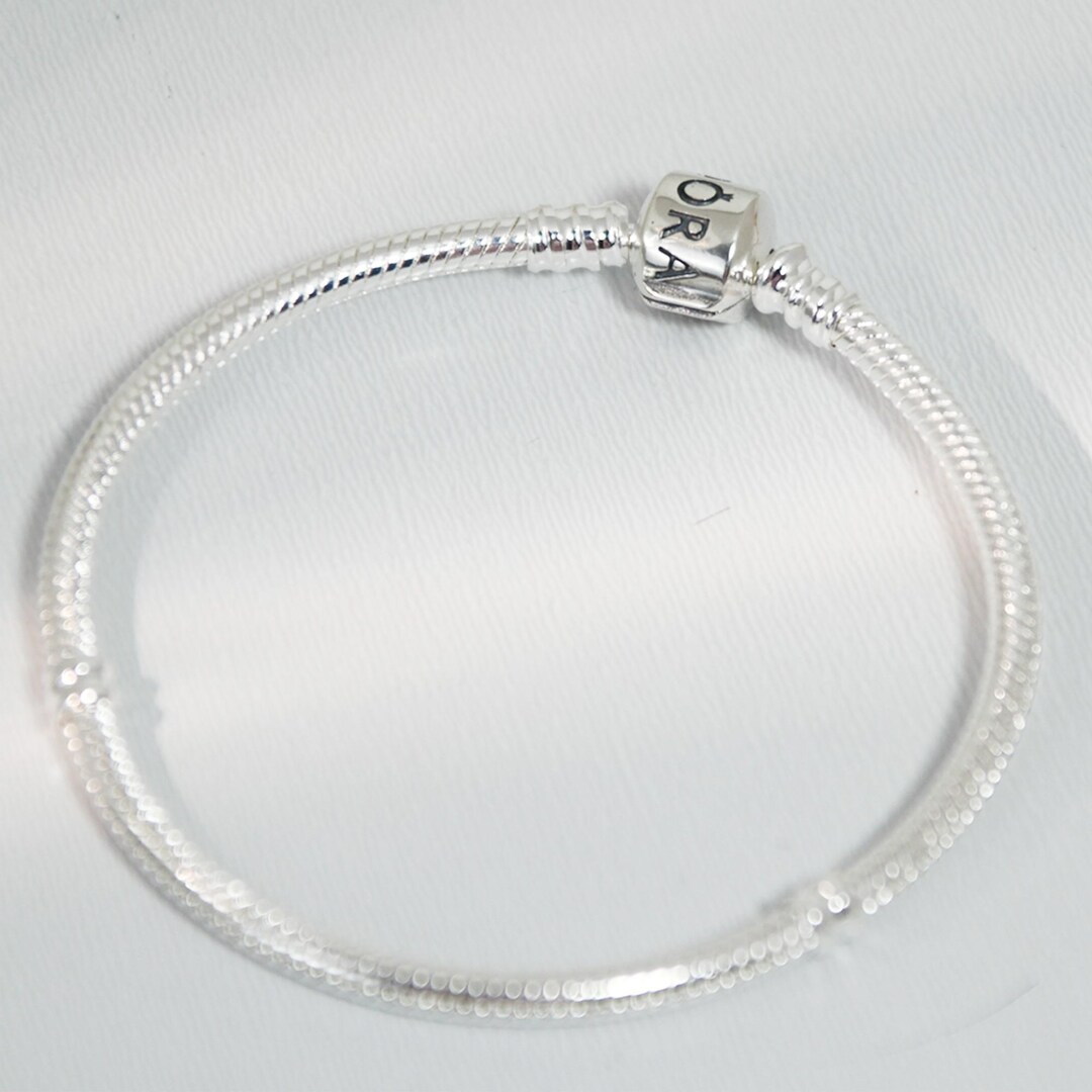 In Box Pandora Moments Snake Chain Bracelet,moments Pavé Padlock Clasp ...