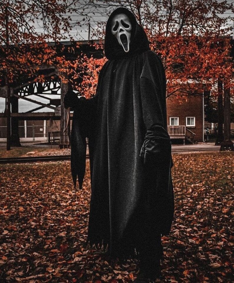 Custom Black Kw Scream Robe, Room Escape Cosplay Ghost Outfit, Sparkle ...