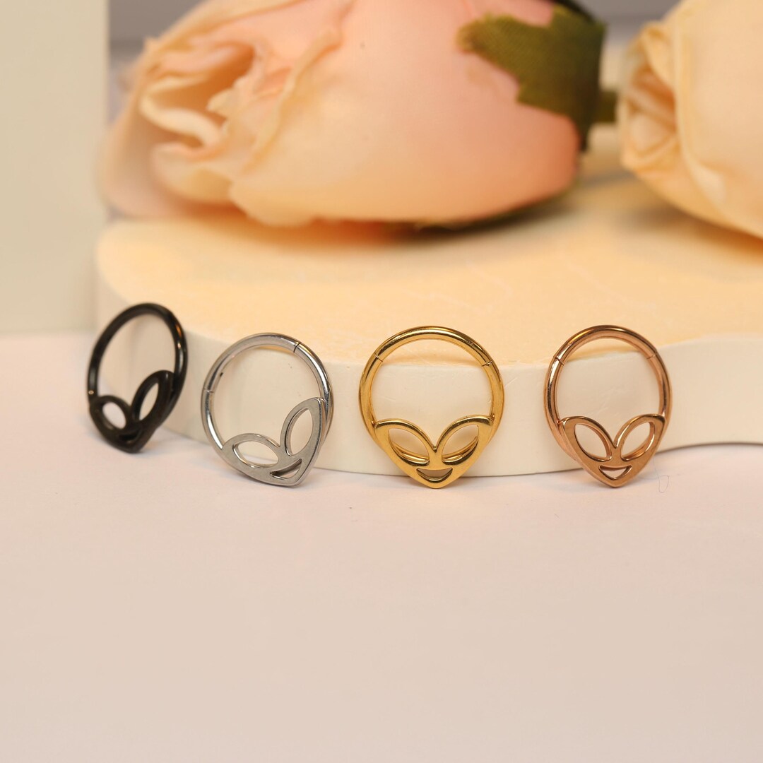 Unique Design Alien Nose Ring Alien Septum Piercing Ring 16G 316L ...