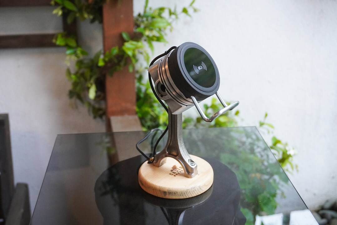 Retro Style Piston Wireless Charger: Charge in Automotive Fashion - Etsy