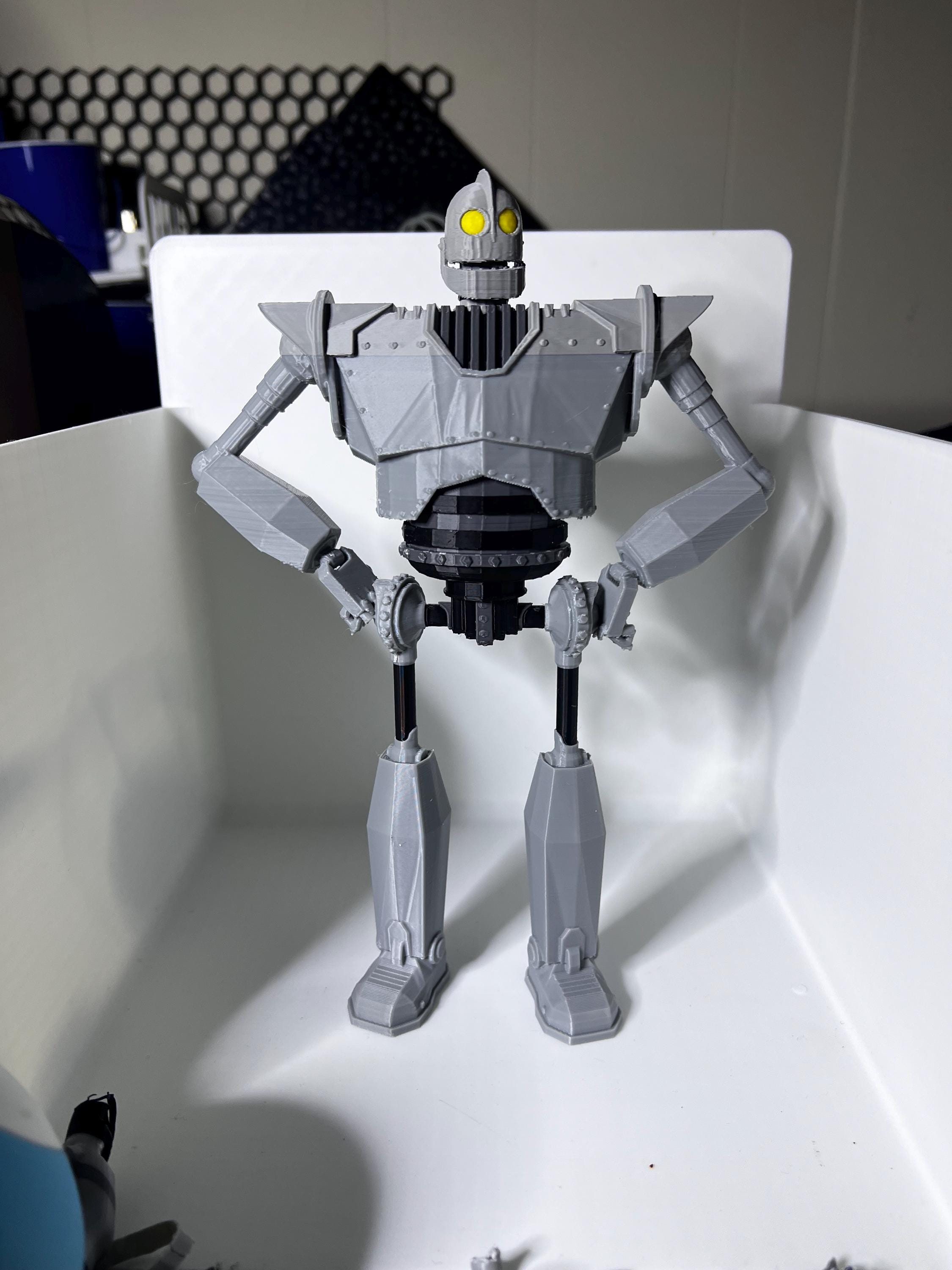 Iron Giant Figurine - Etsy