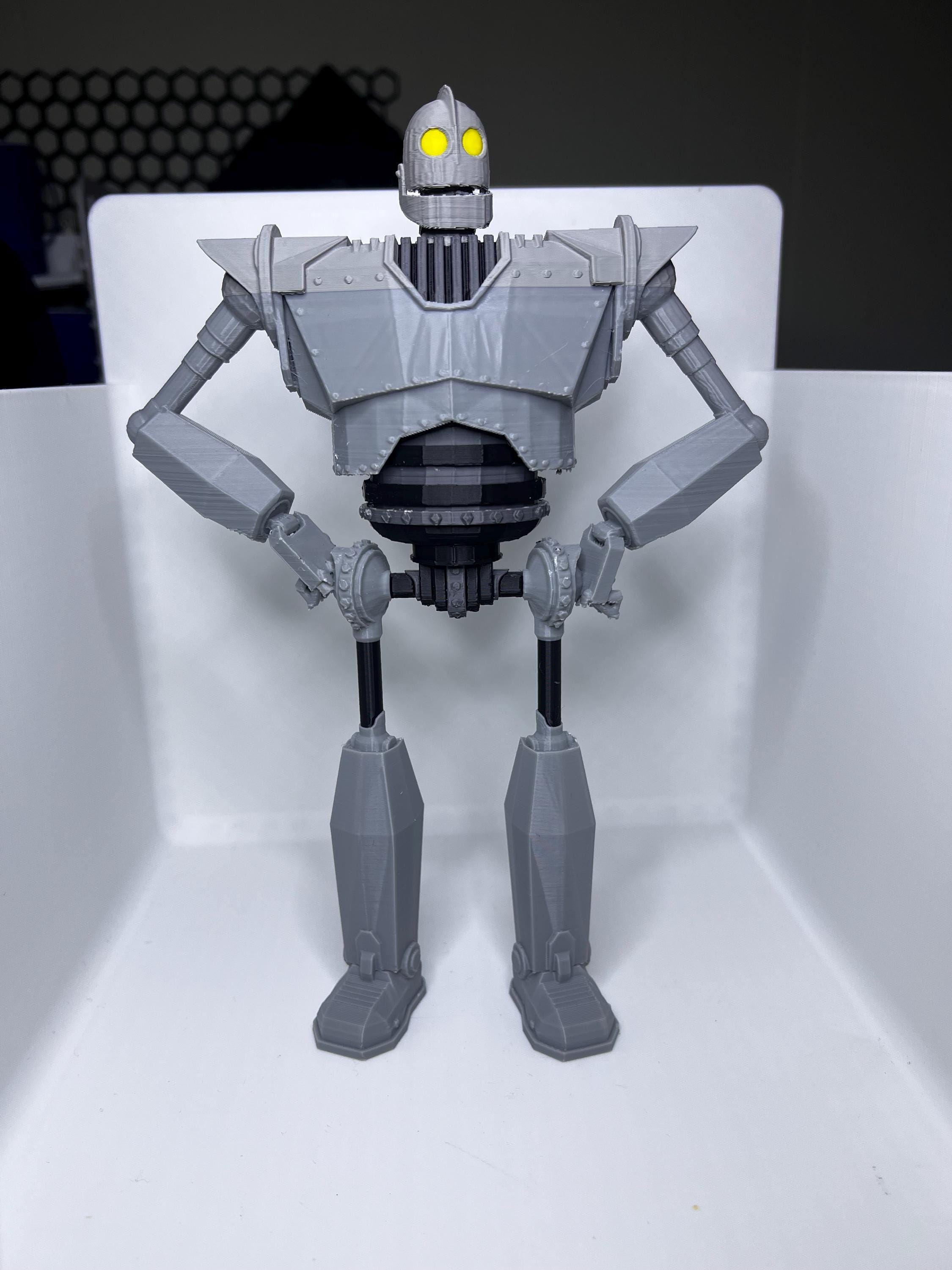 Iron Giant Figurine - Etsy