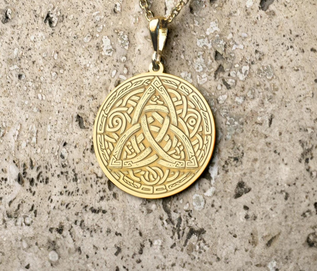 Celtic Trinity Knot Necklace: Viking Medallion - Etsy