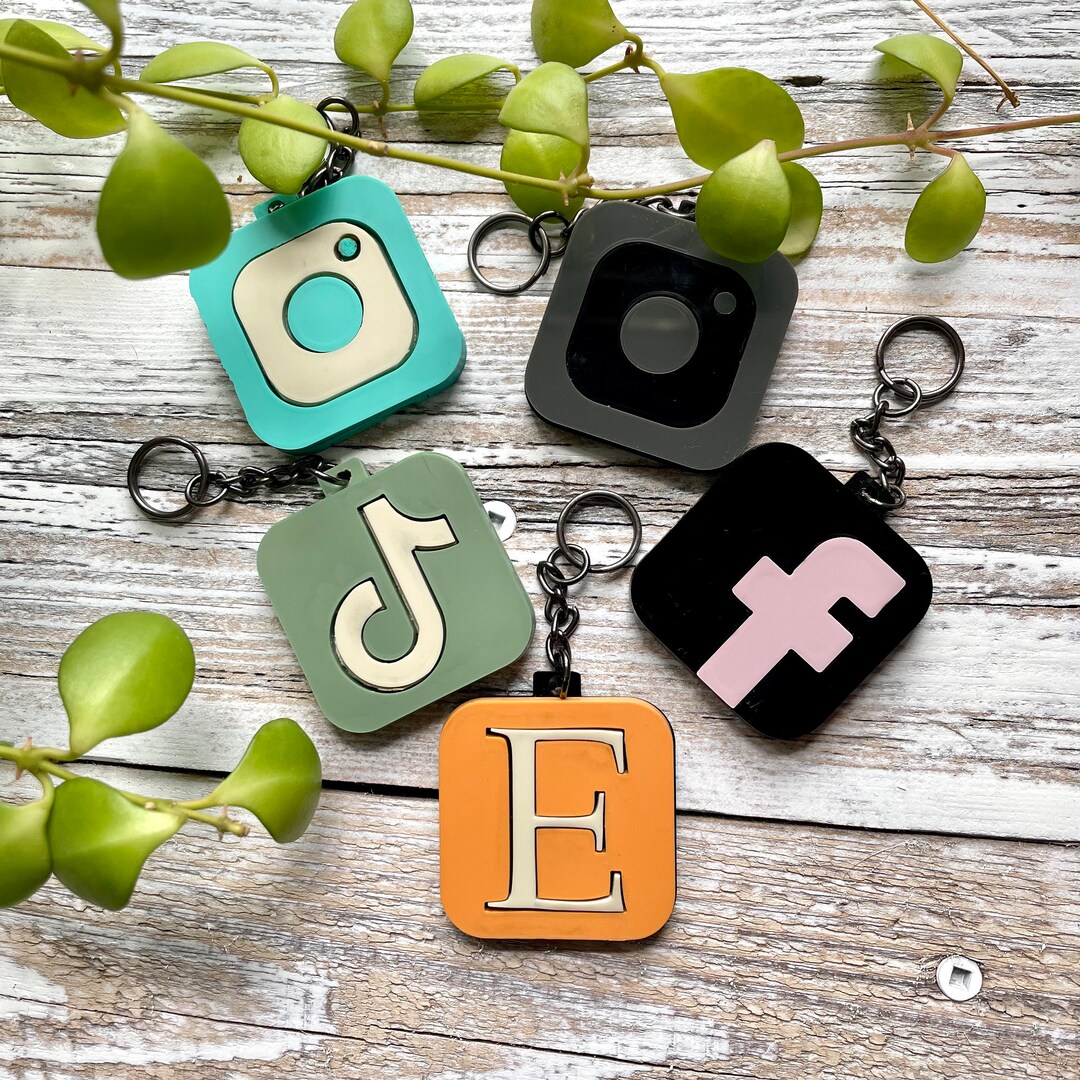 Custom Acrylic QR Code Keychains Marketing for Business Advertise Your ...