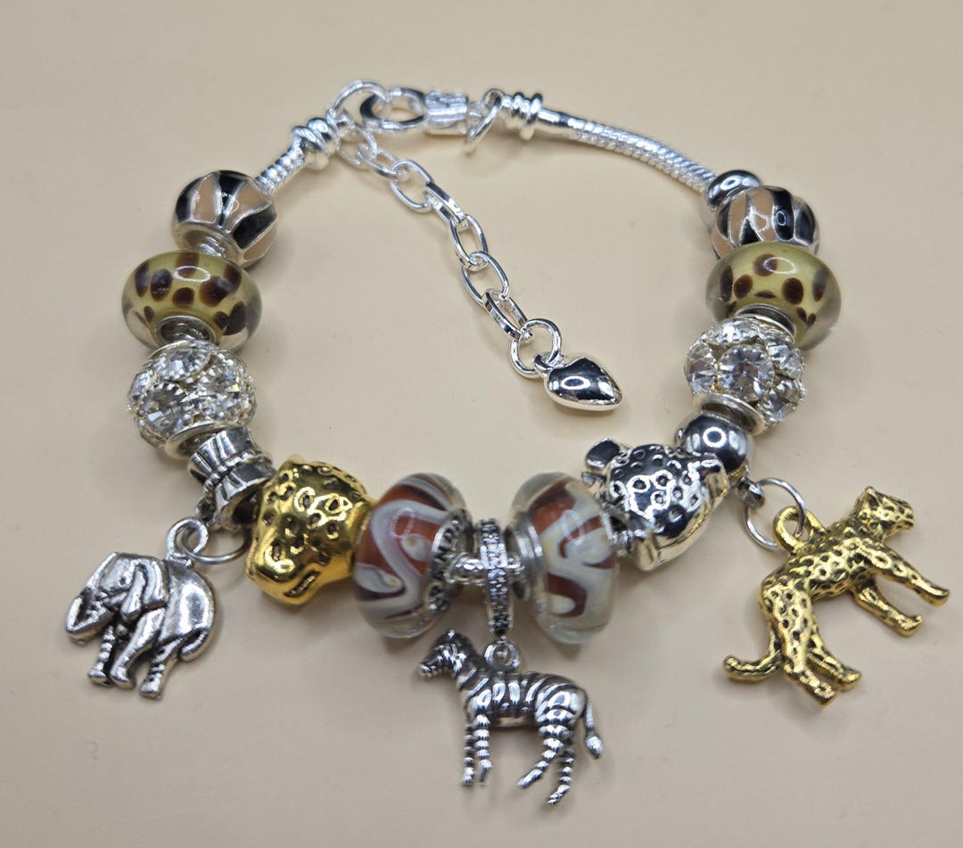 Animal Print Theme Beaded Bracelet - Etsy