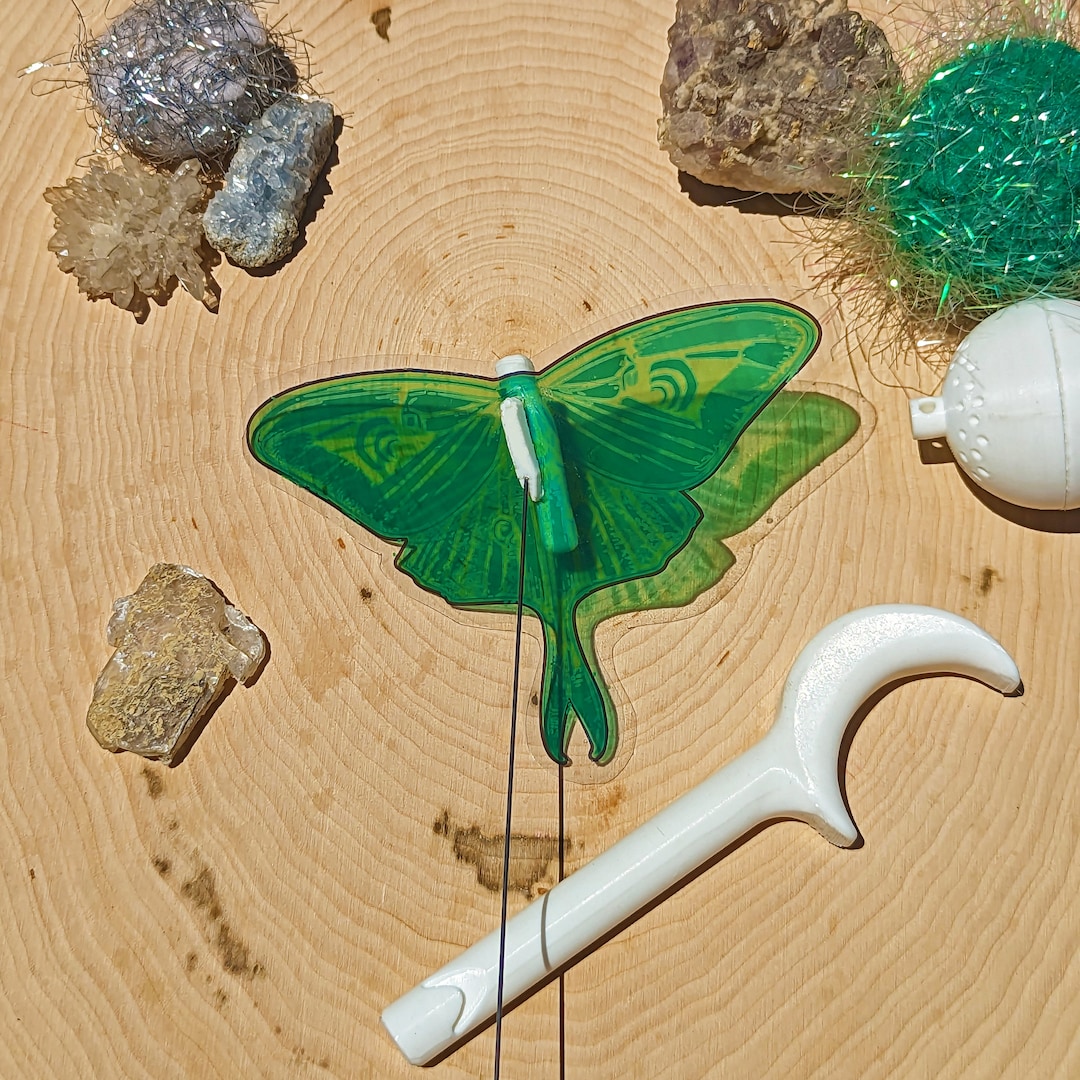 Luna Moth Cat Wand Toy: Heavy Duty Wire, Crescent Moon Handle - Etsy