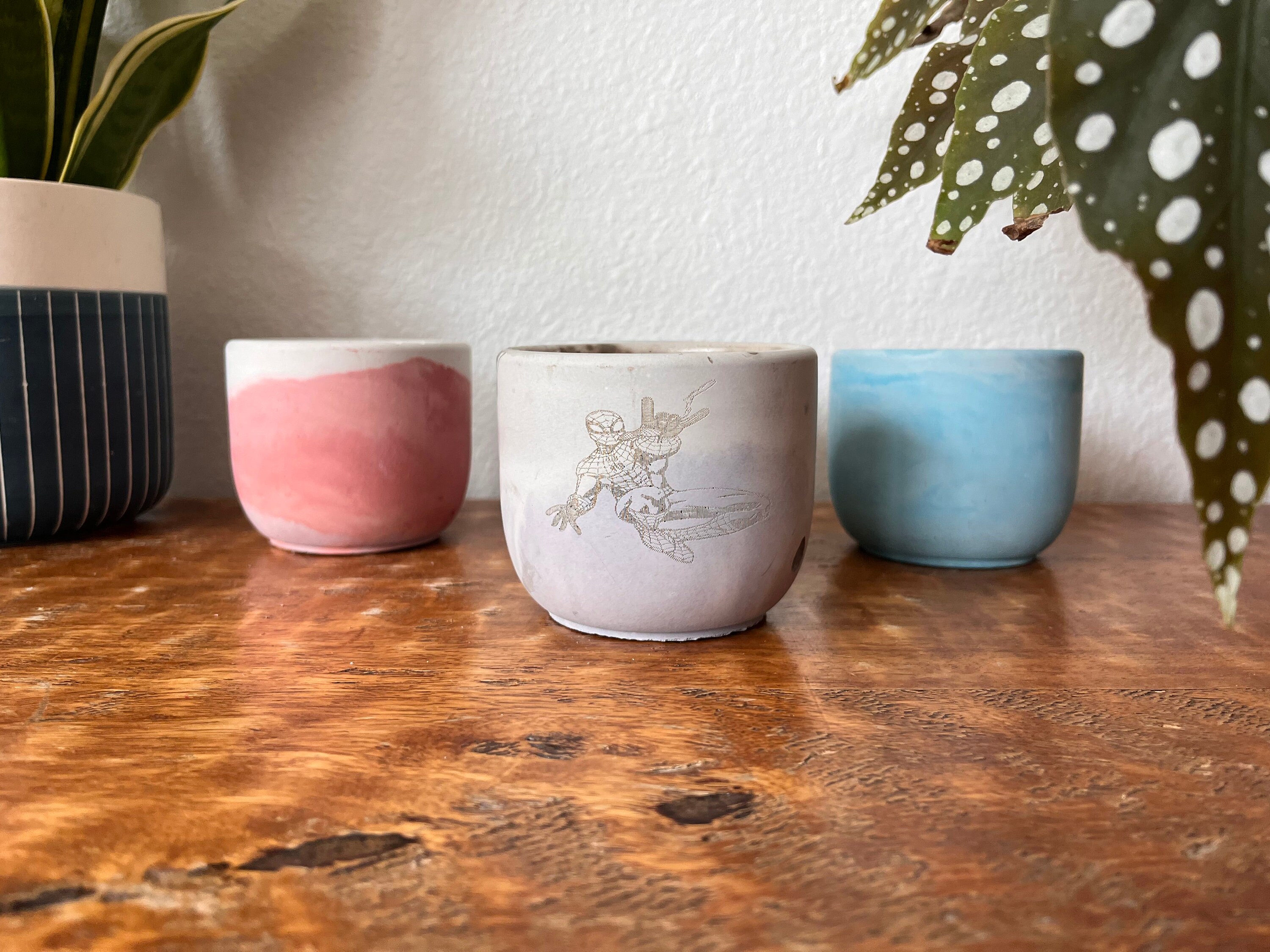 Engraved Superhero Concrete Candle - Etsy