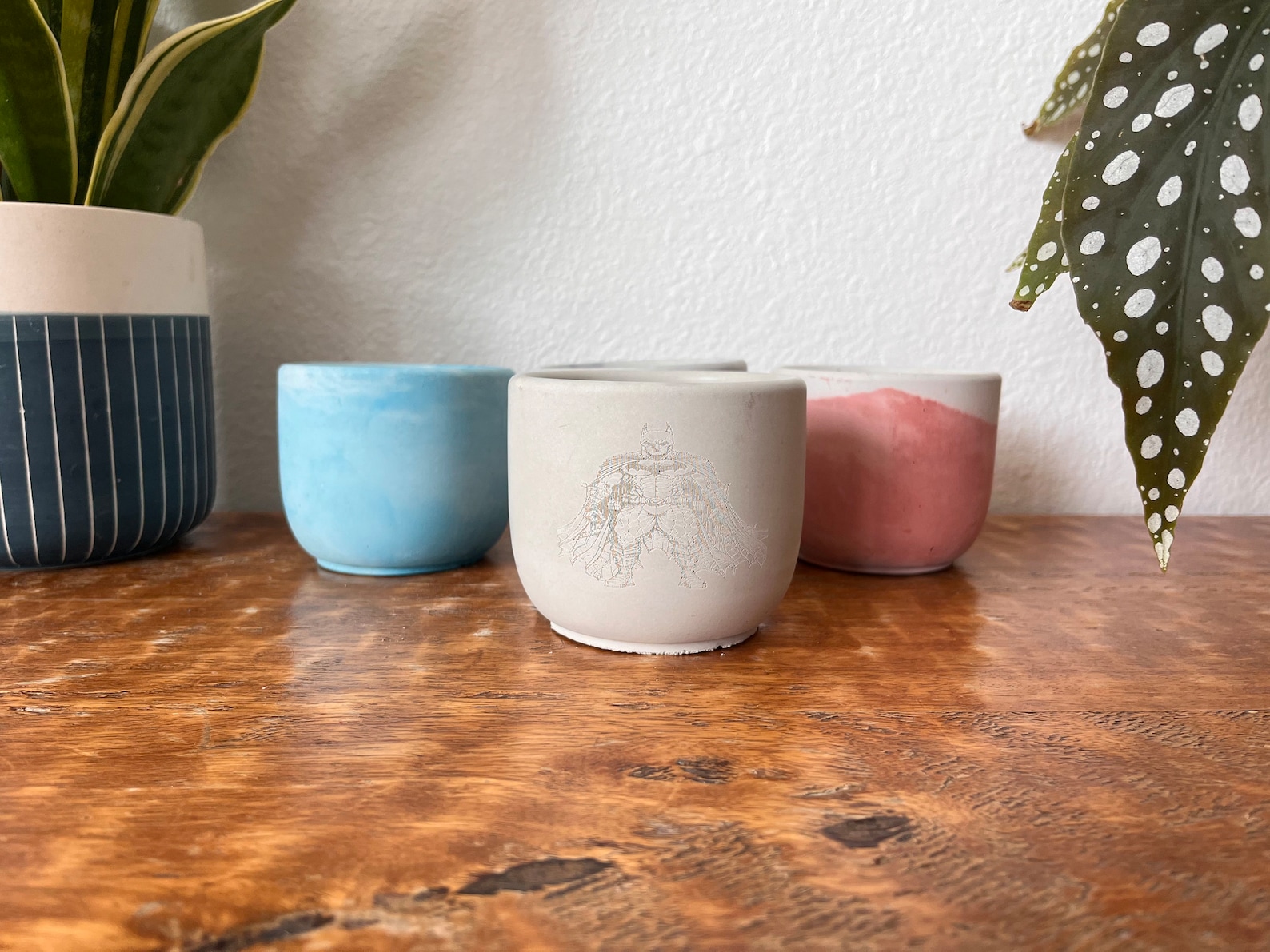 Engraved Superhero Concrete Candle - Etsy